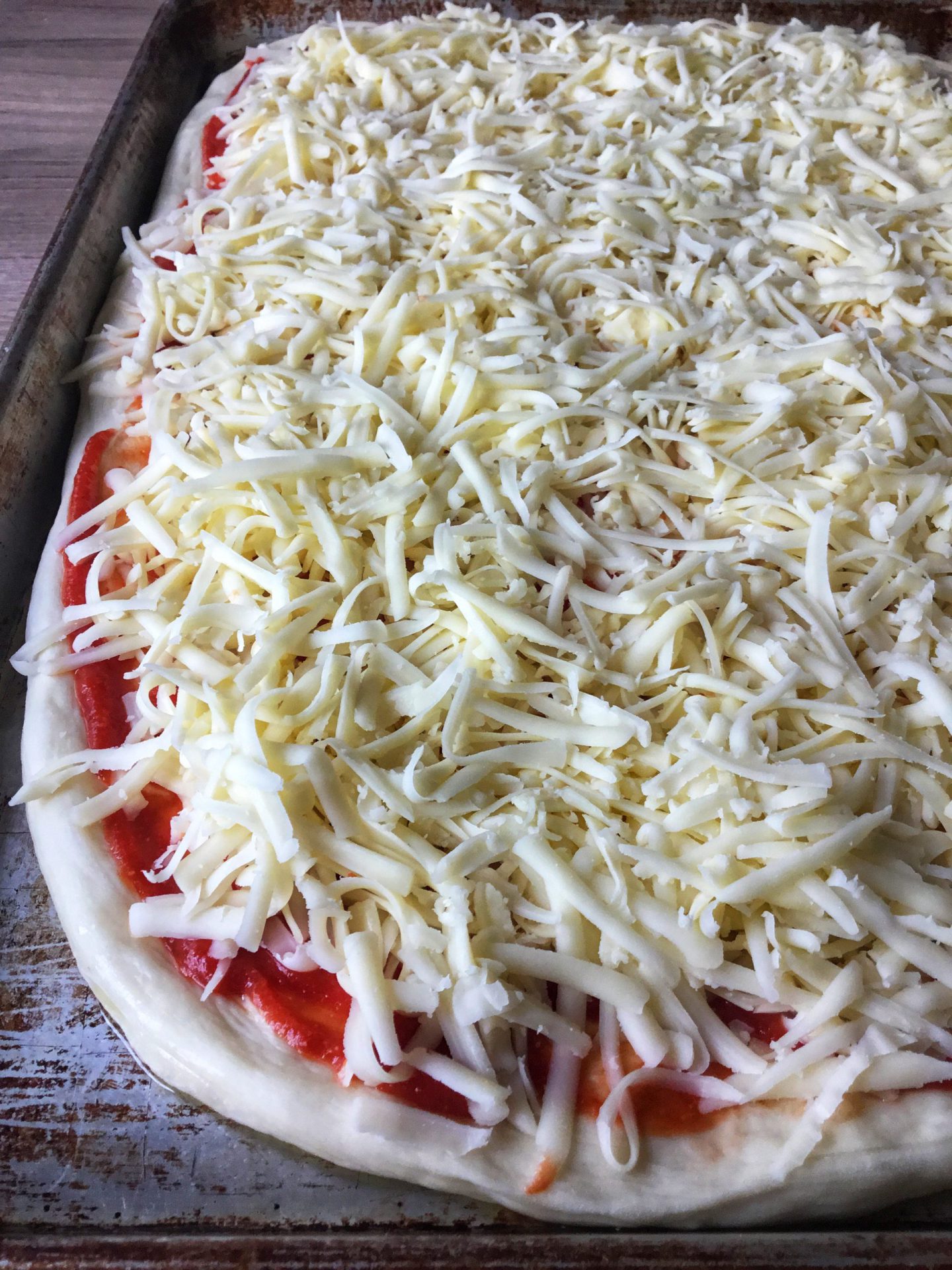 Homemade Filipino-Style Pizza - PinoyBites