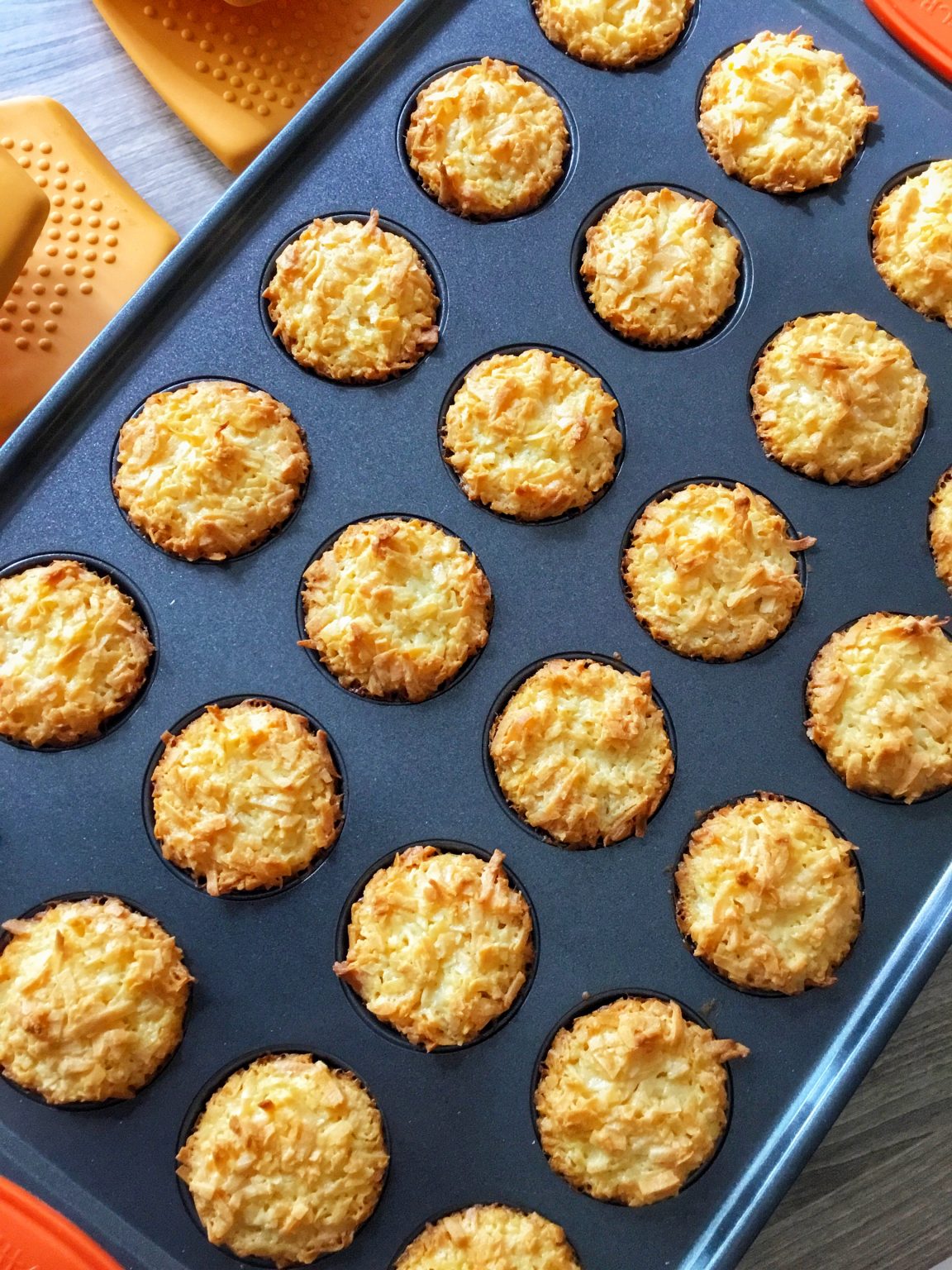 PinoyBites | Coconut Macaroons - PinoyBites