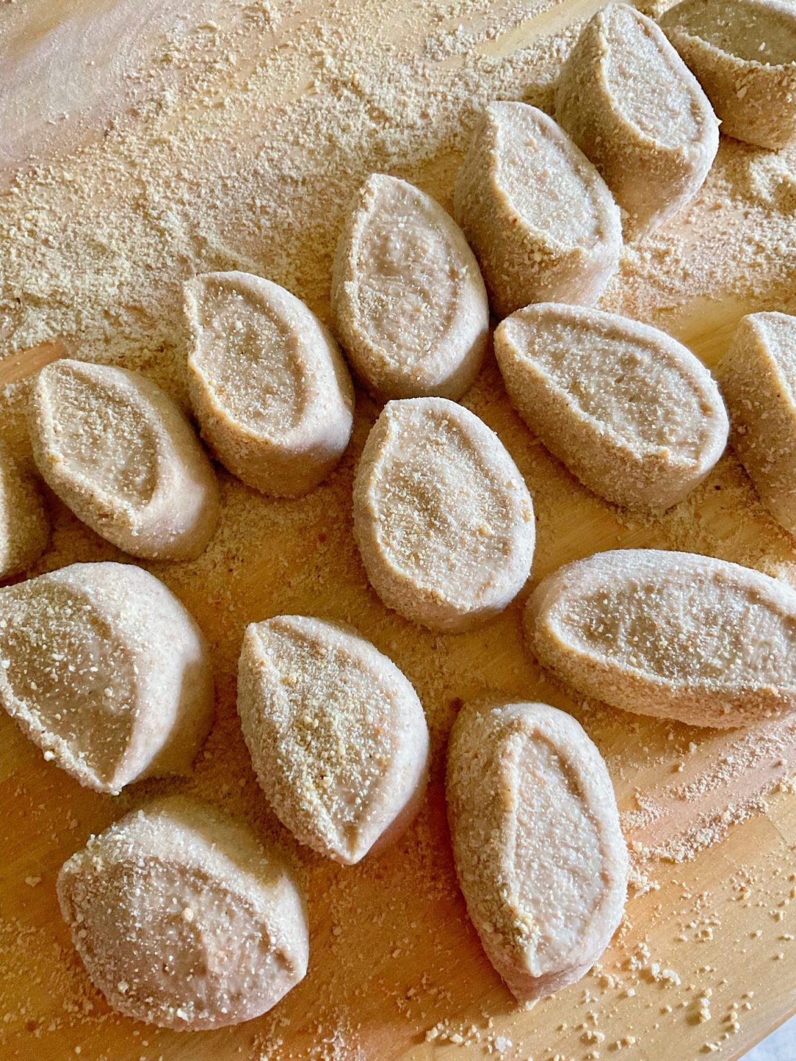 The BEST 100% Whole Wheat Pandesal (Soft and Fluffy) - PinoyBites